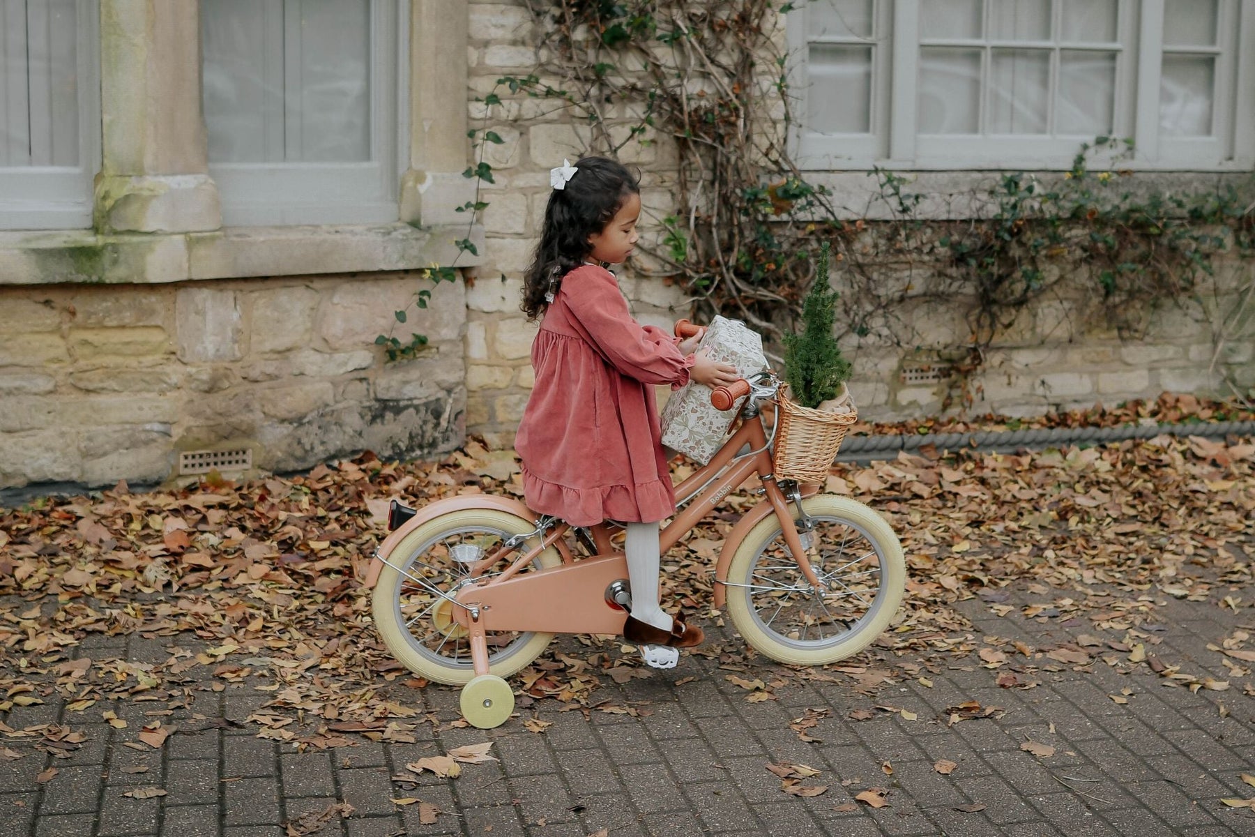 Brownie Junior 16" Wheel Kids Bike - Bobbin Bikes