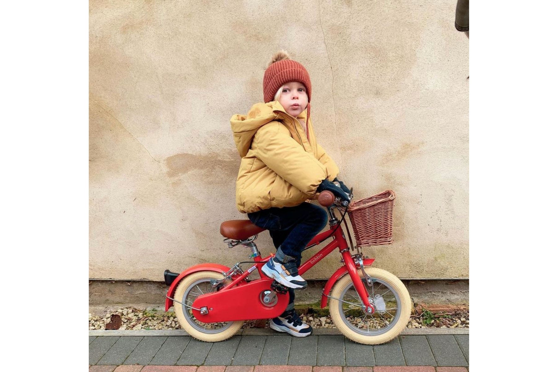 Moonbug Children's Bike for Ages 2-3 | 12" wheel | Bobbin