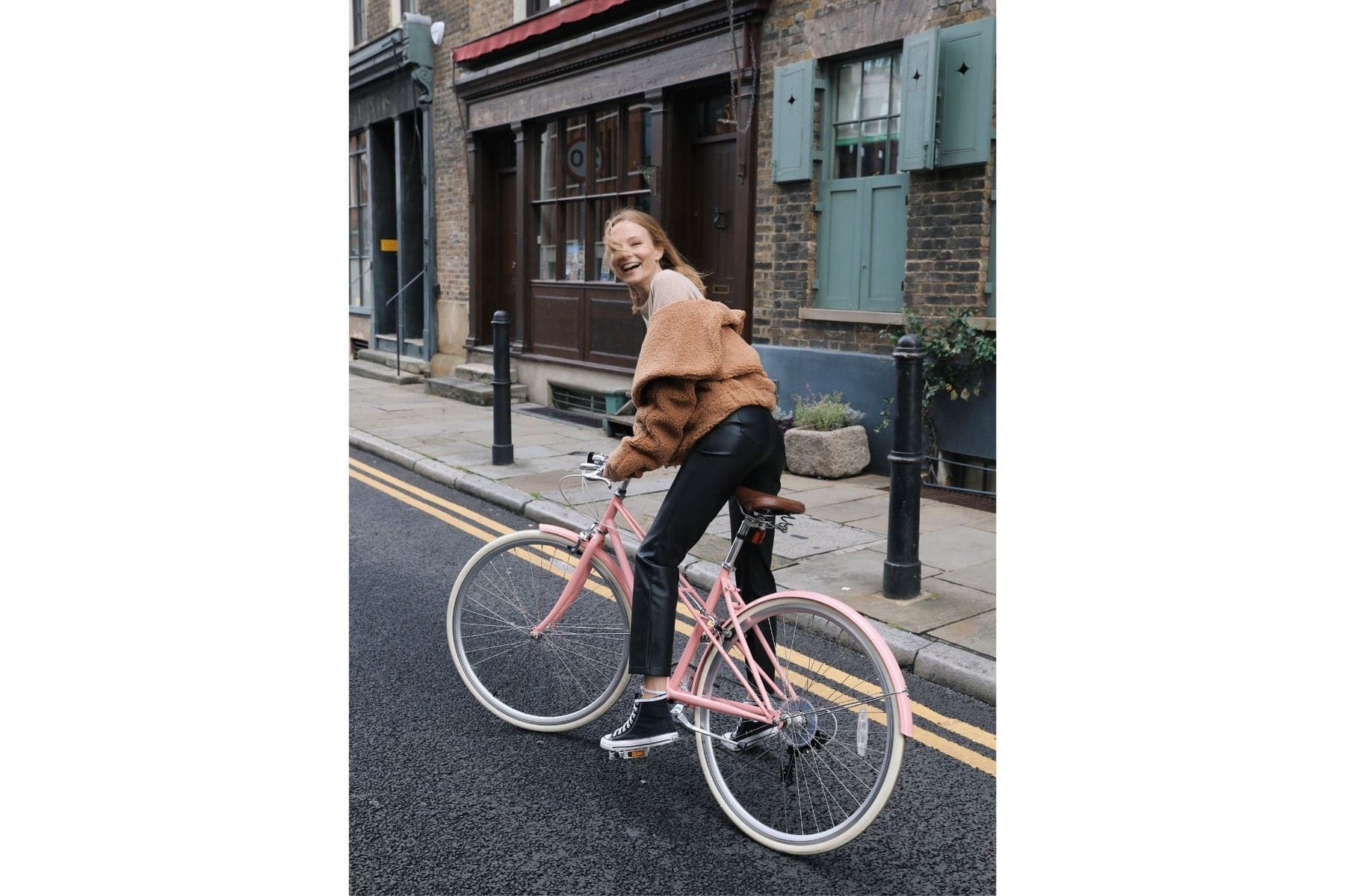 Bobbin Hummingbird Vintage Bike - Adult Bikes